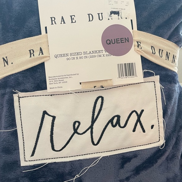 Rae Dunn | Bedding | Rae Dunn Queen Size Relax Blanket | Poshmark